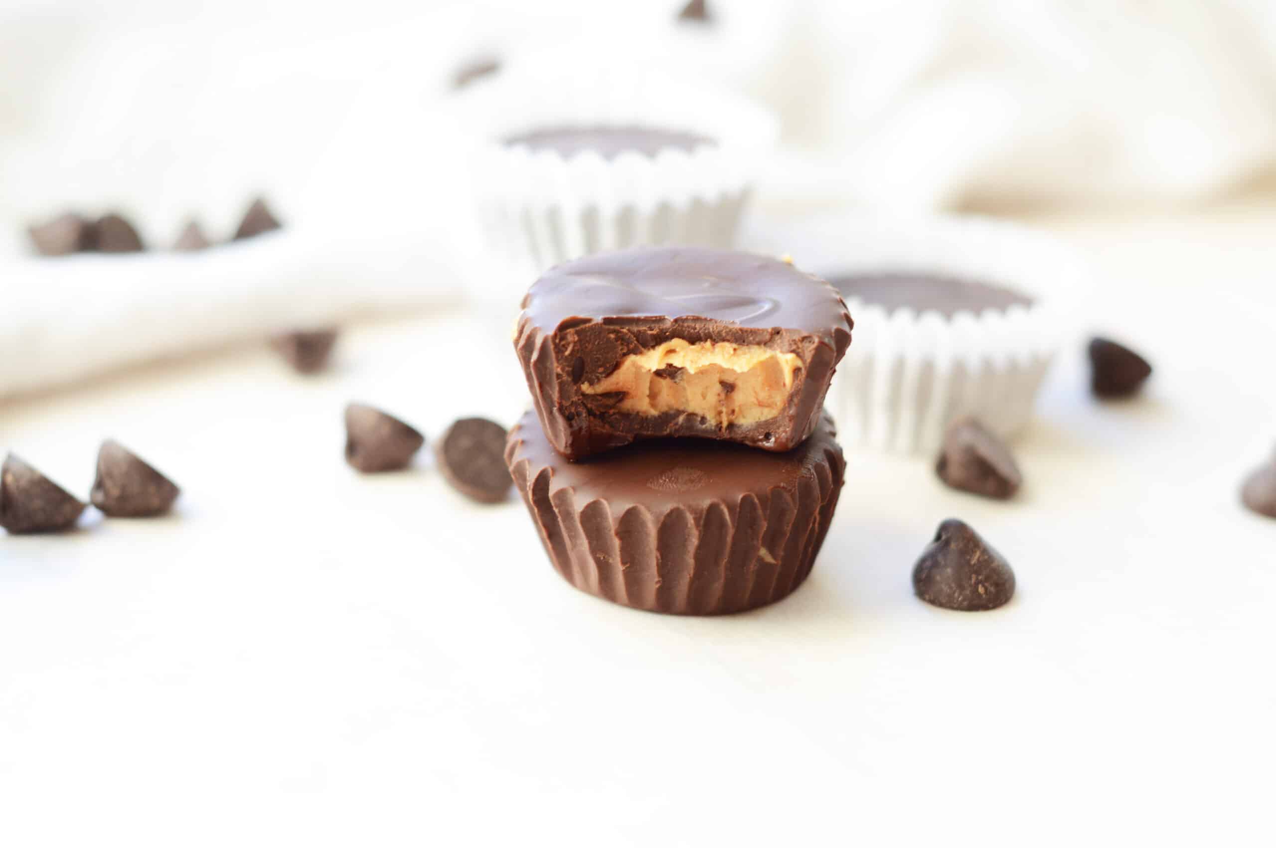 Fast and Easy Keto Peanut Butter Cups Recipe - Everyday Ketogenic