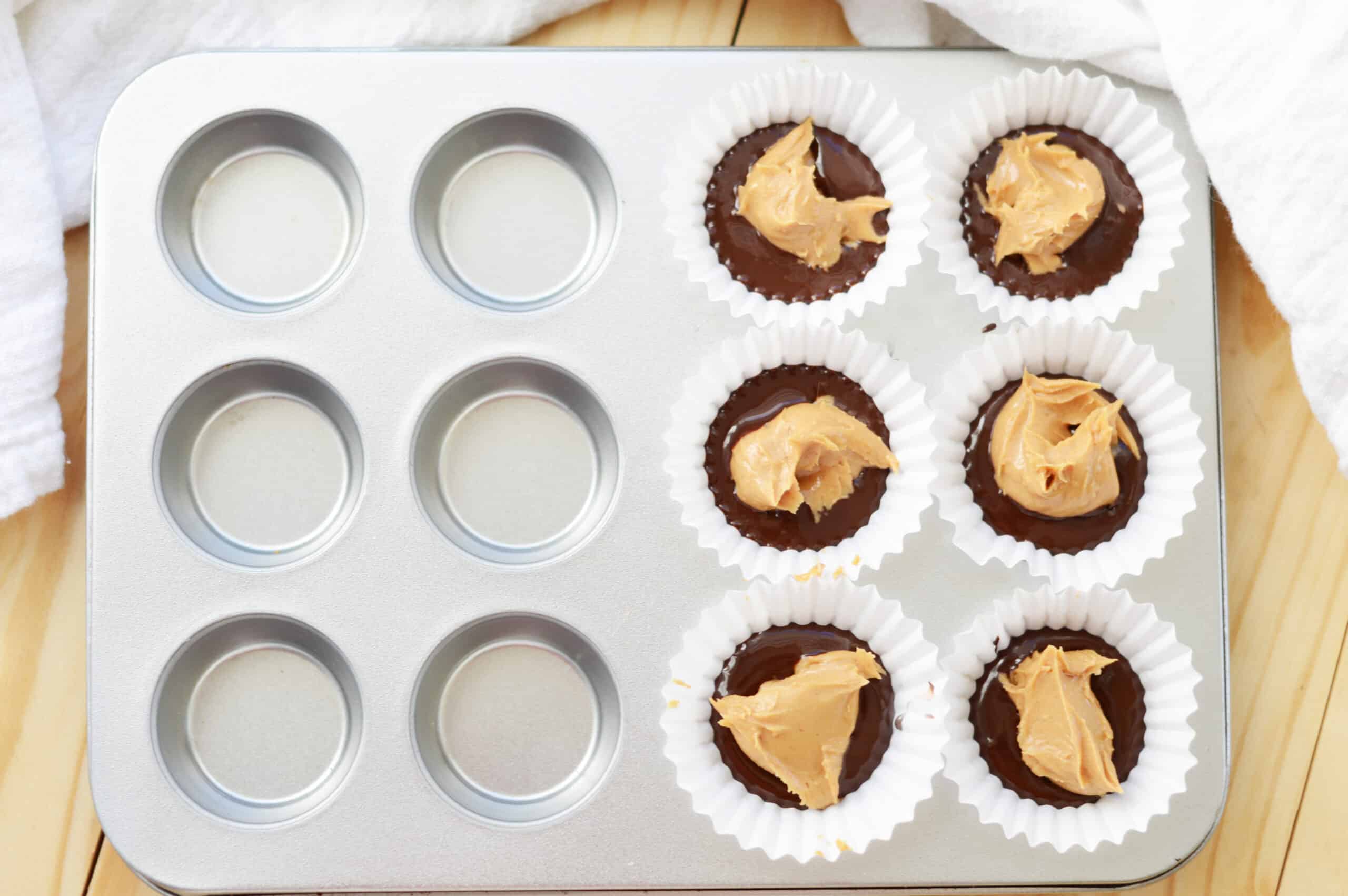 Fast and Easy Keto Peanut Butter Cups Recipe - Everyday Ketogenic