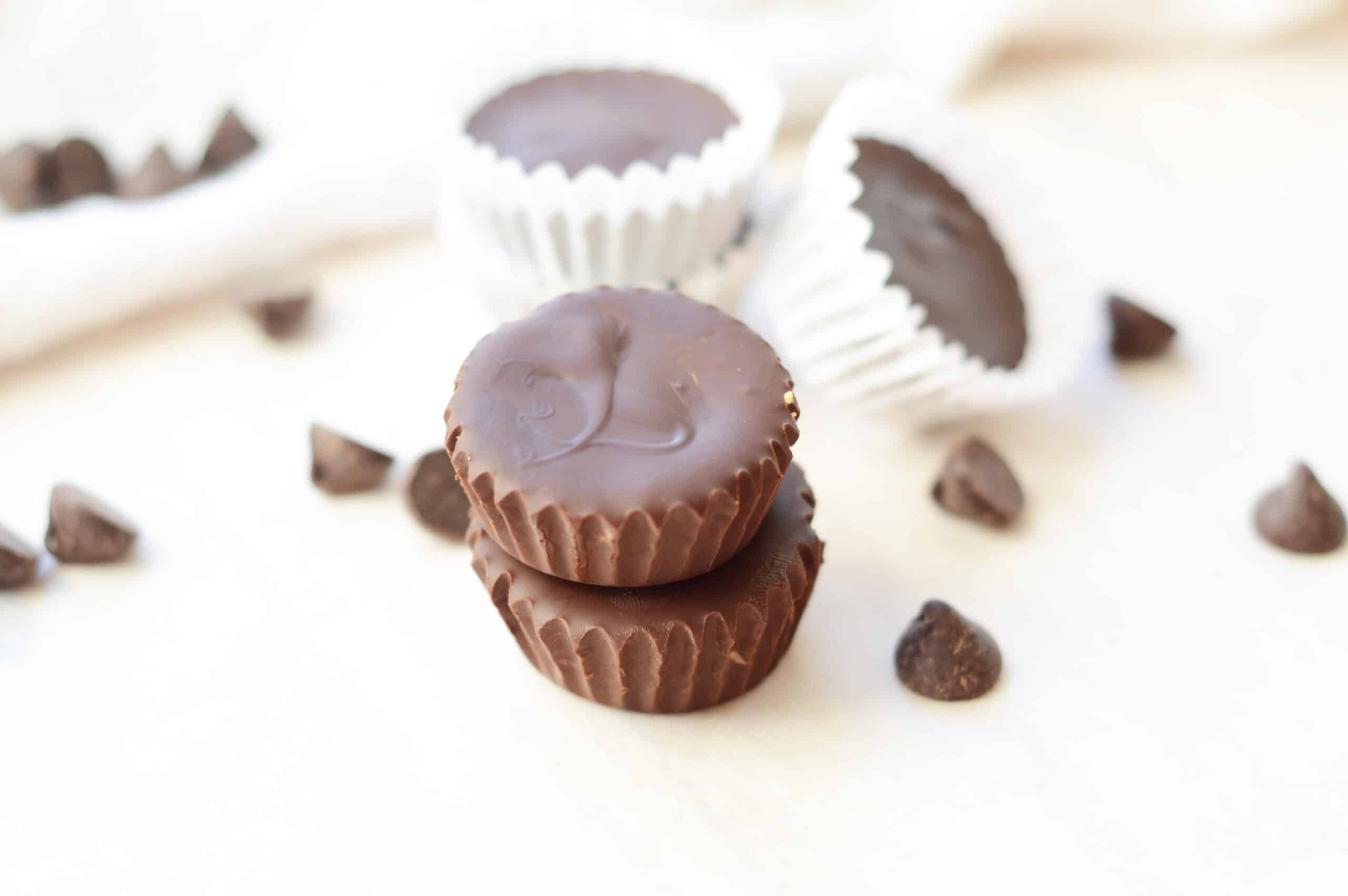 Fast and Easy Keto Peanut Butter Cups Recipe - Everyday Ketogenic