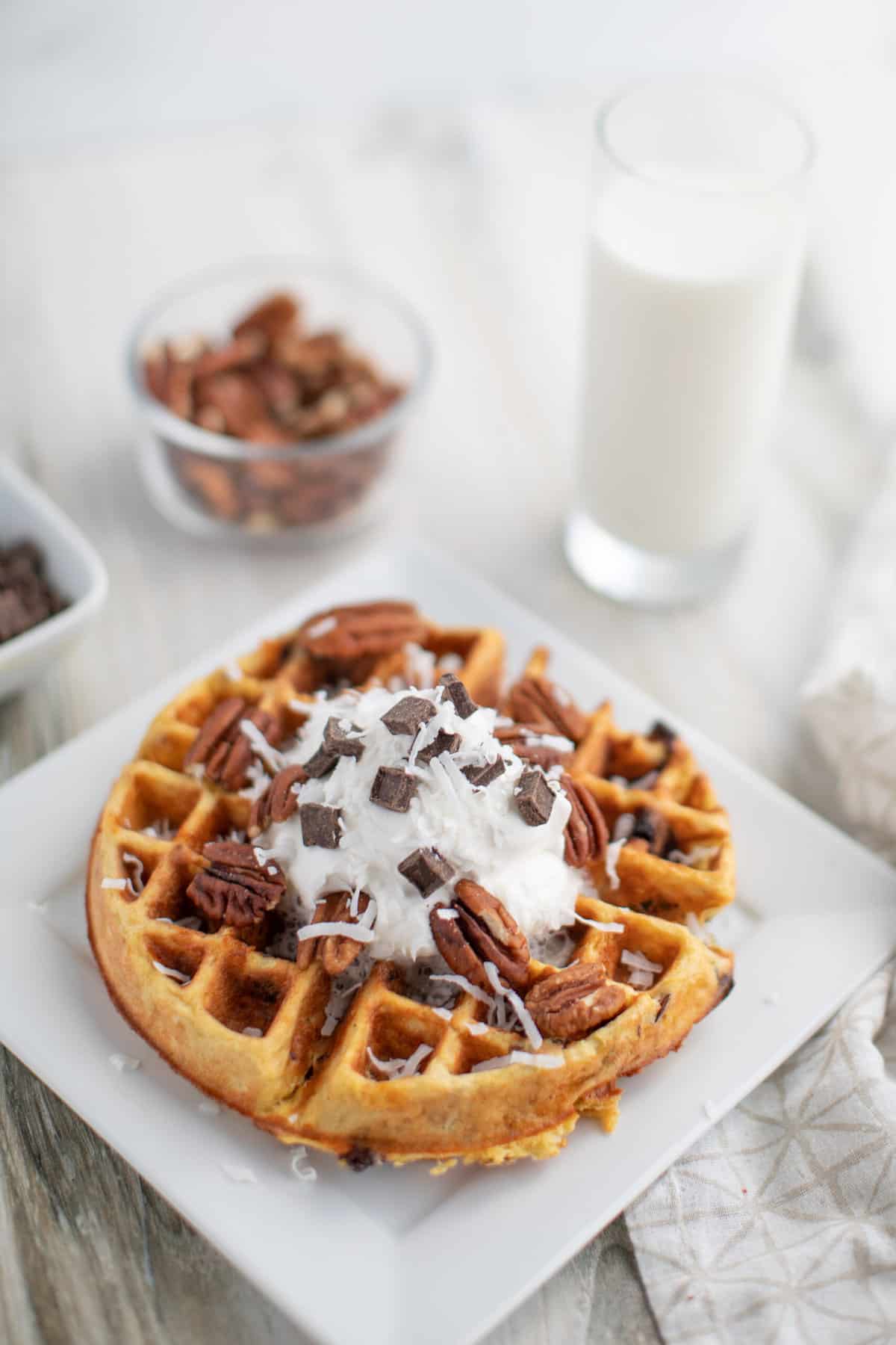 Low carb chaffle recipes: Sweet Coconut Pecan Chaffle