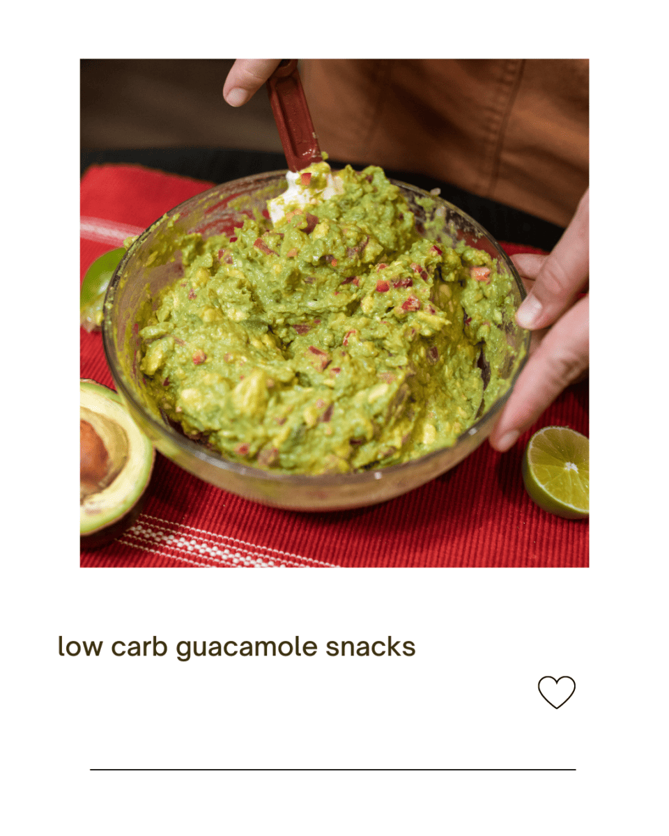 Low carb guacamole snacks: Easy Keto snack recipes - Everyday Ketogenic