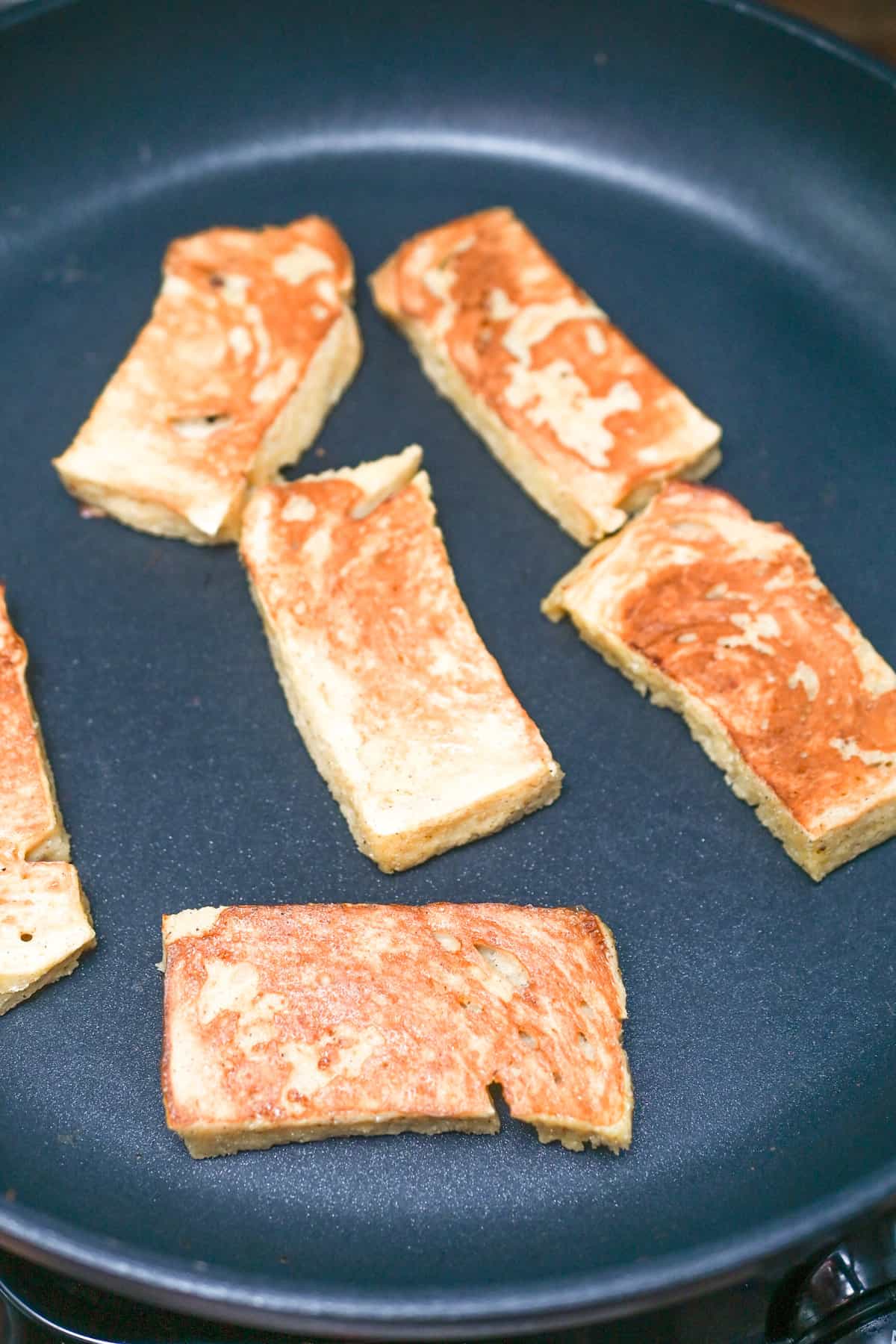 Keto french toast recipe: Easy French Toast Sticks - Everyday Ketogenic