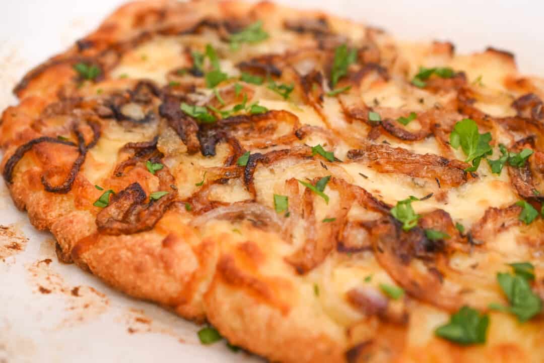 Low carb flatbread recipe - Easy Keto Flatbread - Everyday Ketogenic