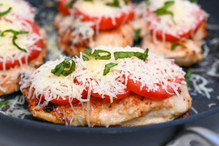Keto Italian Chicken Skillet: Easy Low Carb Recipe - Everyday Ketogenic