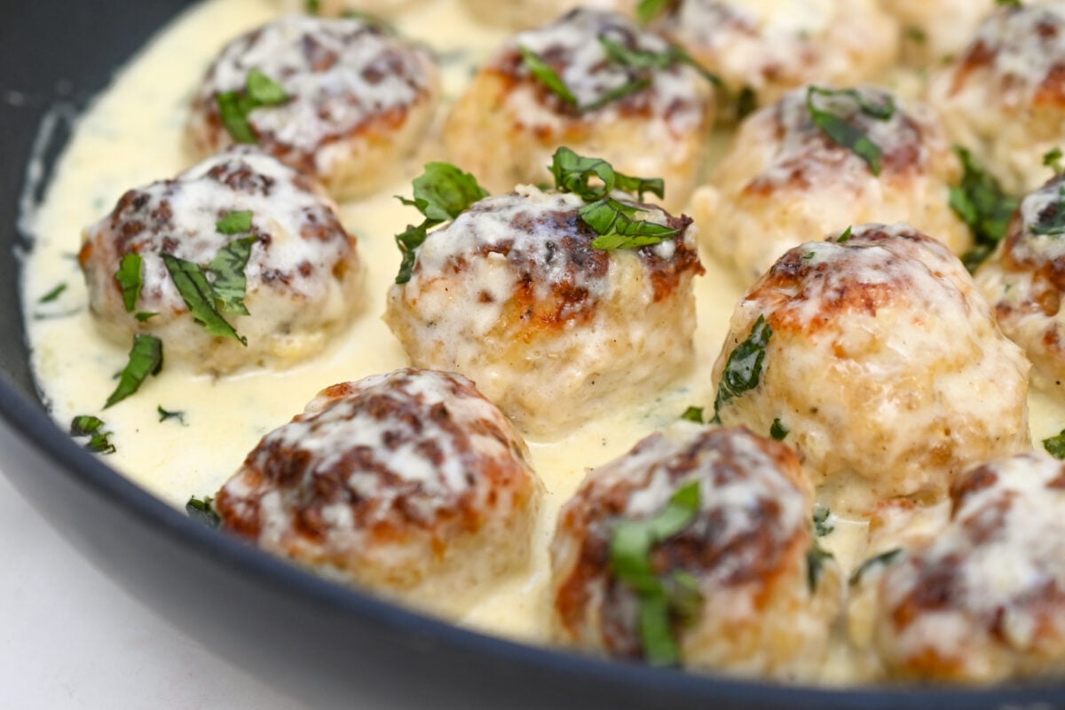 Keto Ricotta Meatballs Recipe: Easy Low Carb Meatball - Everyday Ketogenic